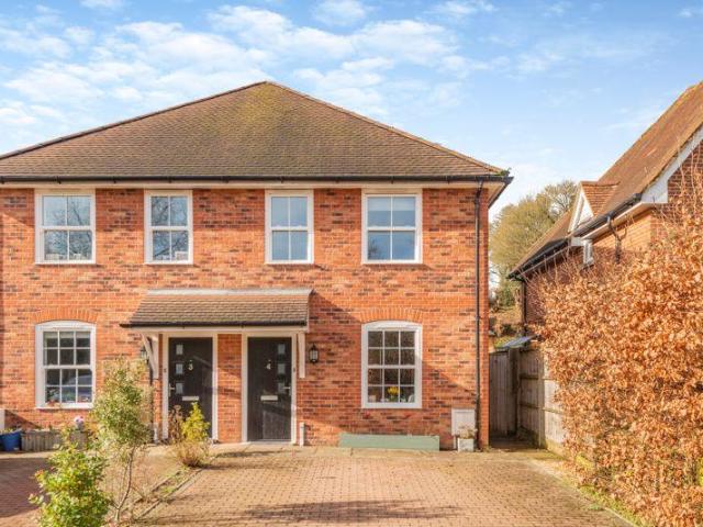Highfield Grange, Peaslake 4 bed semi detached house to rent £2,700 pcm £623 pw