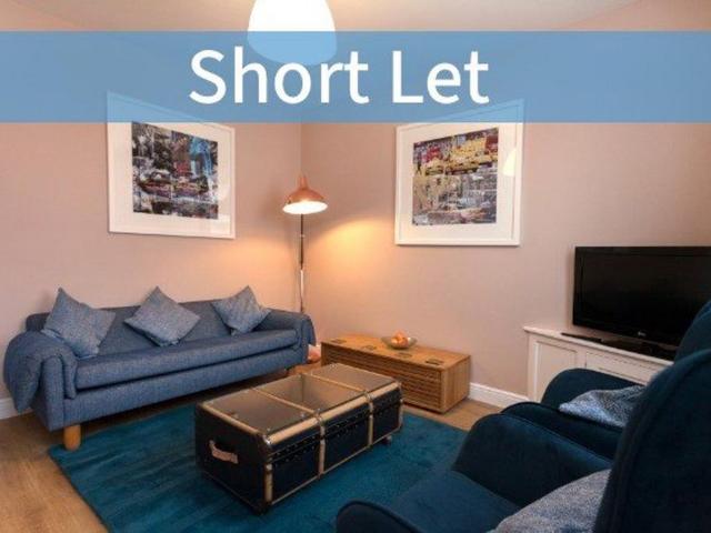 Highfield Grove, Nottingham NG2 2 bed house to rent £1,995 pcm £460 pw