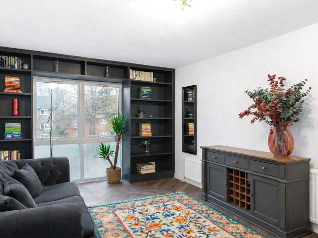Highfield Hill, London SE19, 1 bed flat to rent, £1,500 pcm | PrimeLocation