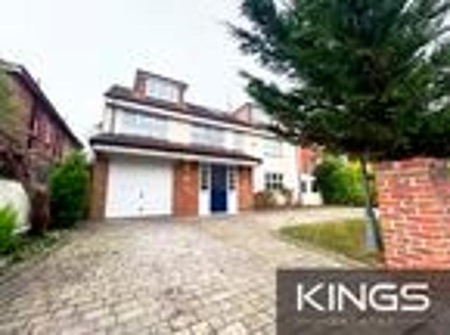 Highfield, Southampton SO17, 2 bed flat to rent, £2,000 pcm | PrimeLocation