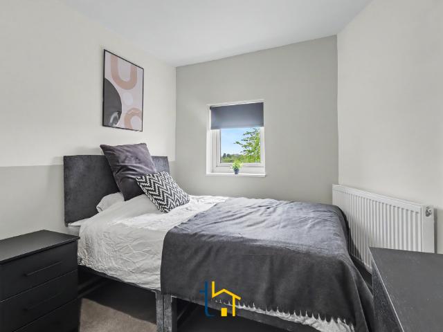 Highfield Street, Coalville LE67, Room to rent, £650 pcm | PrimeLocation
