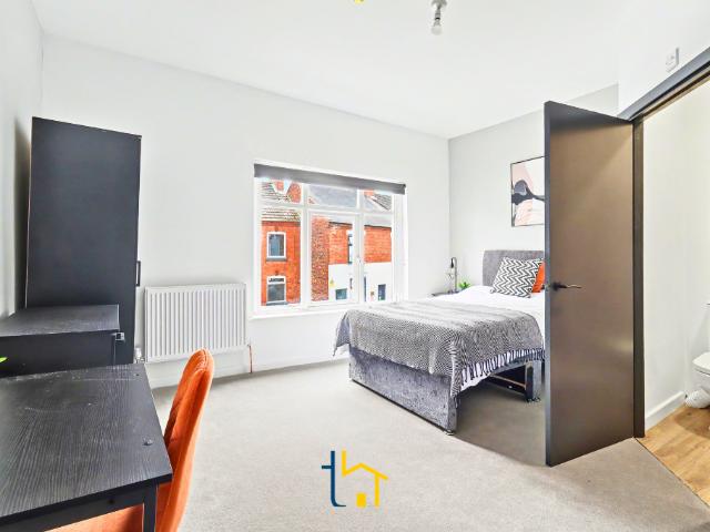 Highfield Street, Coalville LE67, Room to rent, £695 pcm | PrimeLocation