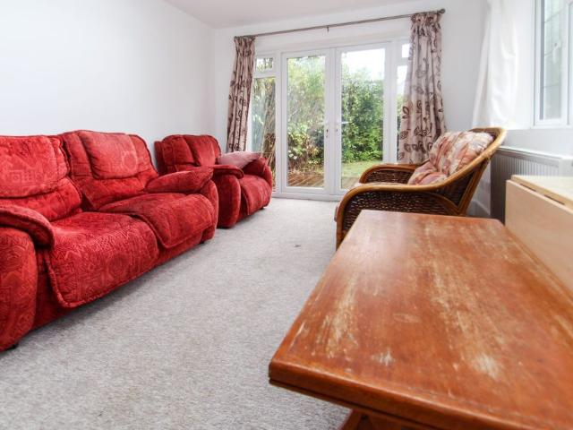 Highfield Road, Bournemouth, BH9