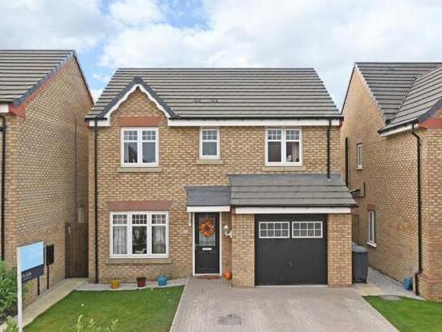 Highfield Road, Flaxley Road, 4 Bedroom Detached