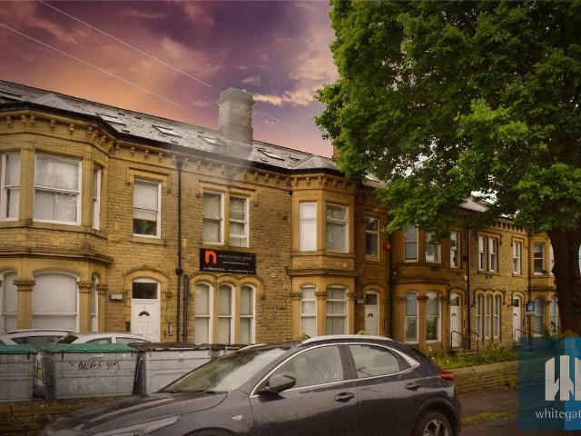 Highfields Road, Highfields, Huddersfield HD1, Studio to rent, £525 pcm | PrimeLocation