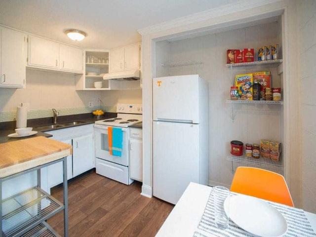 Highland Terrace Communities 1 Bedroom Apartment for Rent at 1319 Highland Ave, Knoxville, TN 37916 Fort Sanders