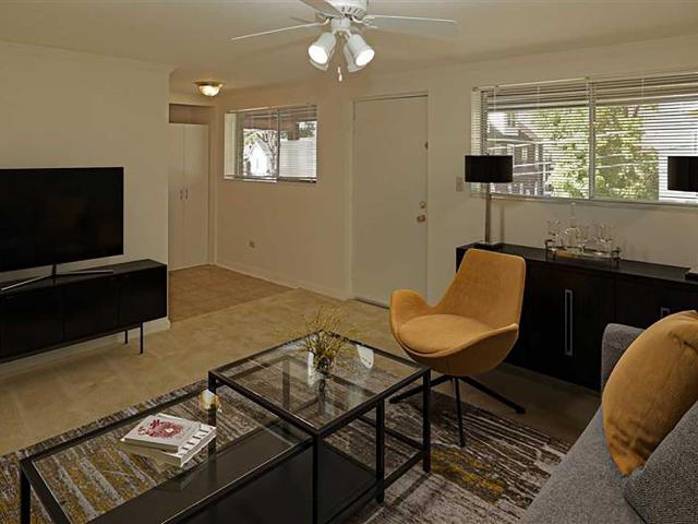 Highland Terrace Communities 2 Bedroom Apartment for Rent at 1319 Highland Ave, Knoxville, TN 37916 Fort Sanders