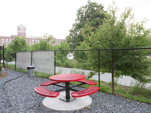 Highland View Apartments 2 Bedroom Apartment for Rent at 784 Ponce De Leon Pl Ne, Atlanta, GA 30306 Virginia Highland