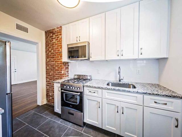 Highland Vue Apartments 2 Bedroom Apartment for Rent at 847 Highland Ave, Orlando, FL 32803 Park Lake Highland
