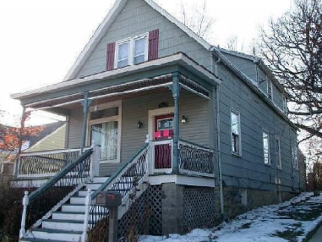 Highland Ave