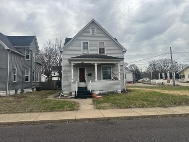 Highland Ave