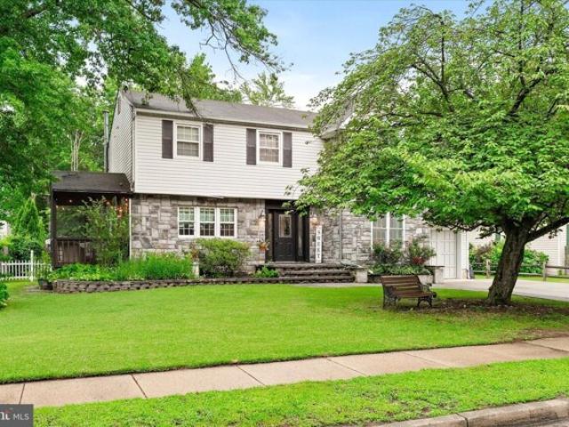 Highland Ave, Cherry Hill, Home For Sale