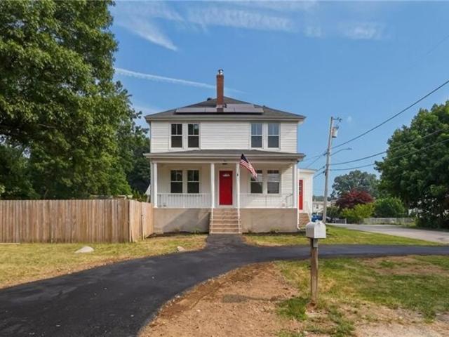 Highland Ave, Cumberland, Home For Sale