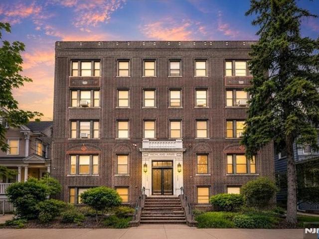 Highland Ave Apt,jersey City, Condo For Sale