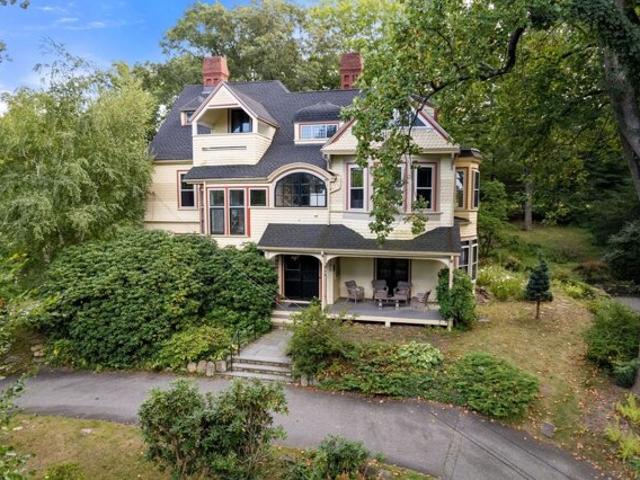 Highland Ave, Newton, Home For Sale