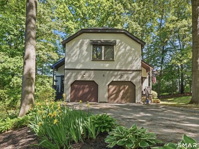 Highland Ave Unit A, Waterbury, Home For Sale