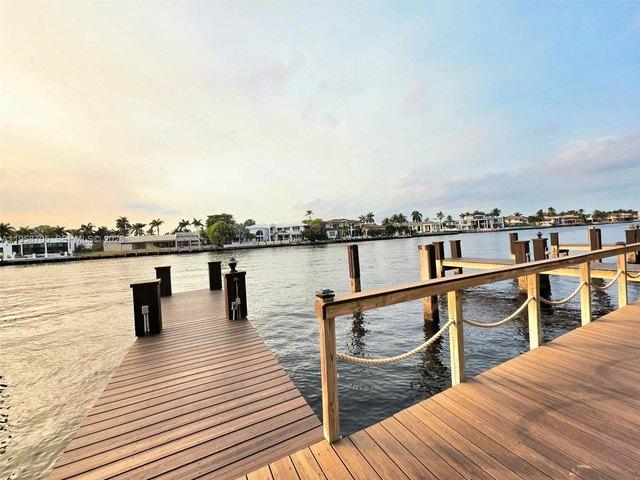 Highland Beach, FL 33487