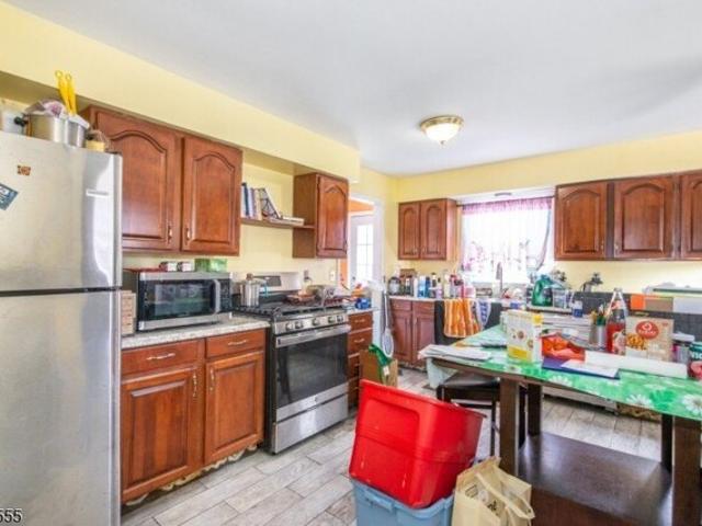 Highland Blvd, Keansburg, Home For Sale