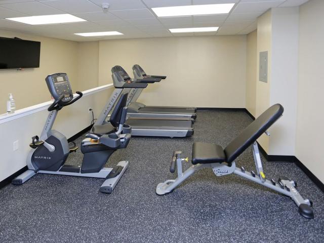 Highland Chateau 2 Bedroom Apartment for Rent at 822 Baylis St, Duluth, MN 55811 Duluth Heights