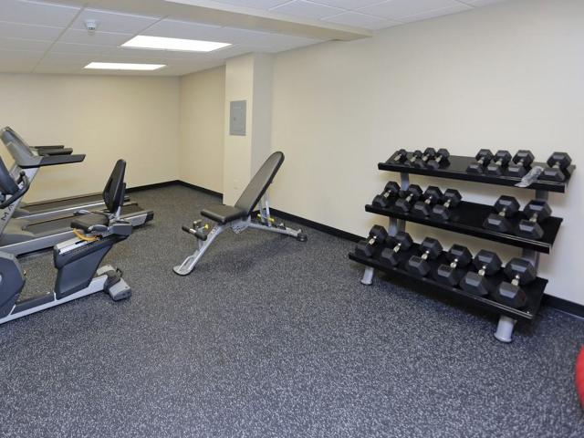Highland Chateau 2 Bedroom Apartment for Rent at 822 Baylis St, Duluth, MN 55811 Duluth Heights