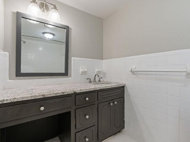 Highland Cliffs 1 Bedroom Apartment for Rent at 3401 Cliff Rd S, Birmingham, AL 35205 Highland Park