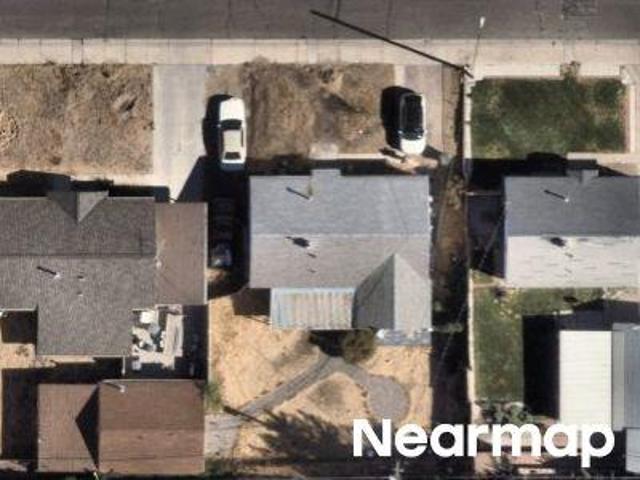 Highland Dr