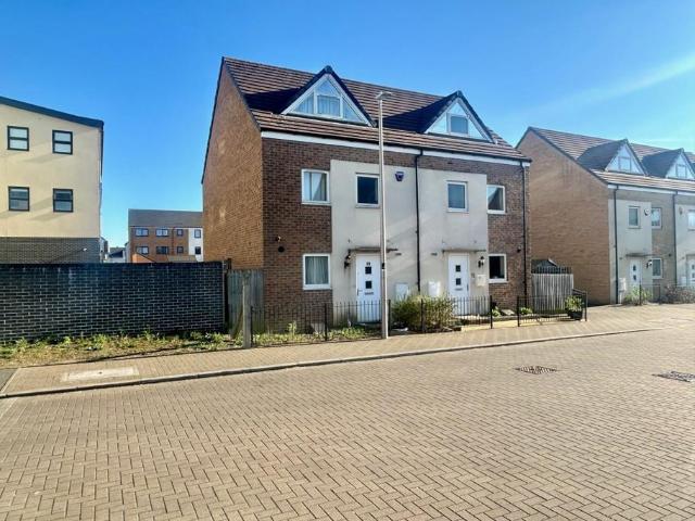 Highland Drive, Broughton 3 bed semi detached house to rent £1,795 pcm £414 pw