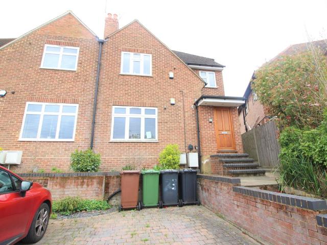 Highland Drive, Bushey, Hertfordshire WD23, 2 bed maisonette to rent, £1,600 pcm | PrimeLocation