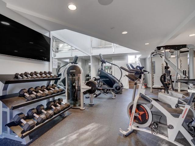 Highland Gardens Studio Apartment for Rent at 234 Escuela Ave, Mountain View, CA 94040