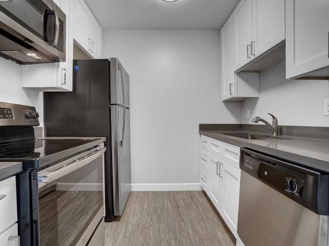 Highland Gardens 2 Bedroom Apartment for Rent at 234 Escuela Ave, Mountain View, CA 94040