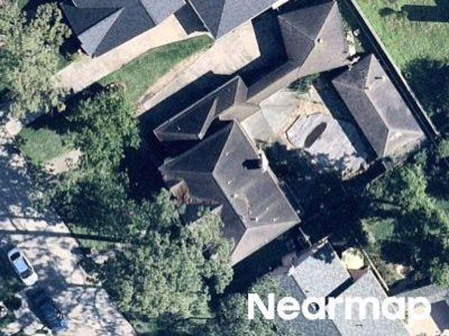 Highland Hollow Ln