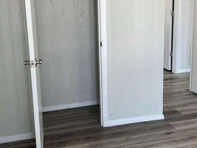Highland Park Apartments 3 Bedroom Apartment for Rent at 6271 Highland Hills Dr, Dallas, TX 75241 South East Dallas