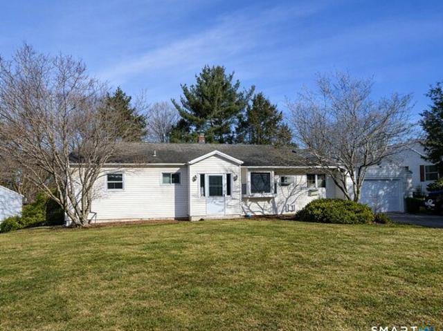 Highland Park Dr, Danbury, Home For Sale