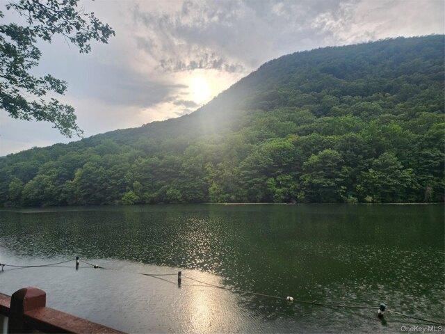 Highland Rd, Cold Spring, Home For Sale