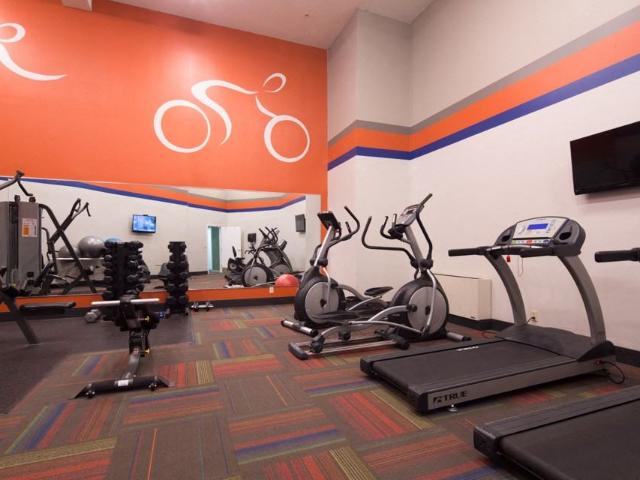 Highland Ridge 3 Bedroom Apartment for Rent at 2285 Stewart Ave, St. Paul, MN 55116 Highland