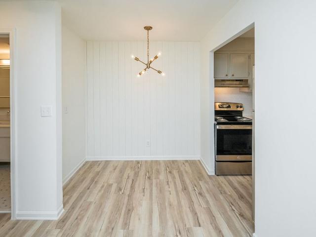 Highland Riviera 1 Bedroom Apartment for Rent at 1201 33rd St S, Birmingham, AL 35205 Forest Park
