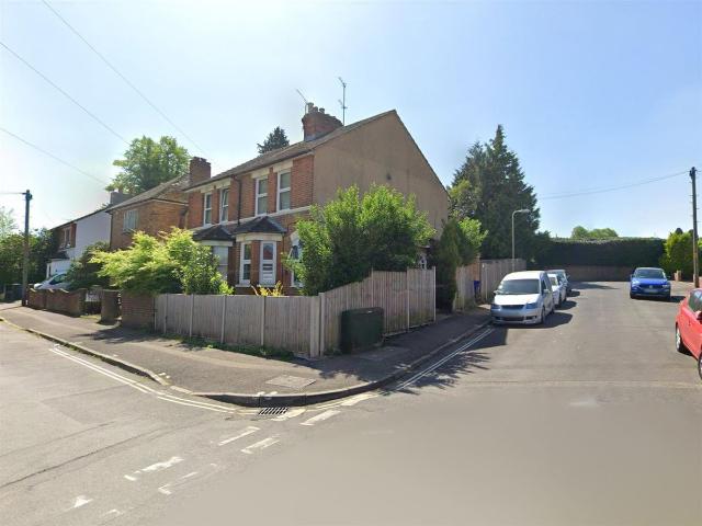 Highland Road, Aldershot GU12, 1 bed flat to rent, £1,050 pcm | PrimeLocation