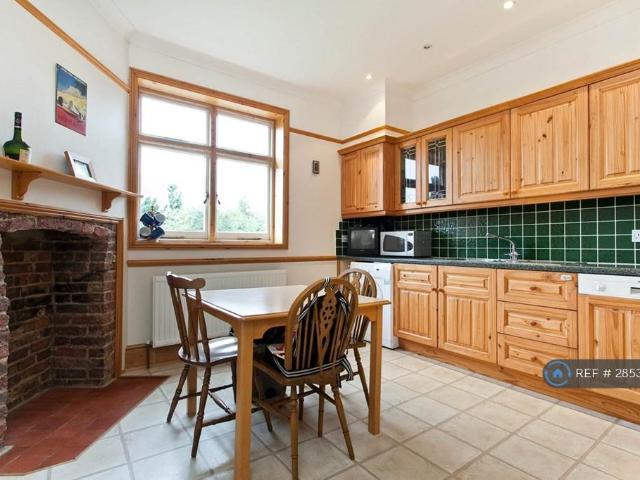 Highland Road, Bromley, BR1 3 bed flat to rent £2,100 pcm £485 pw