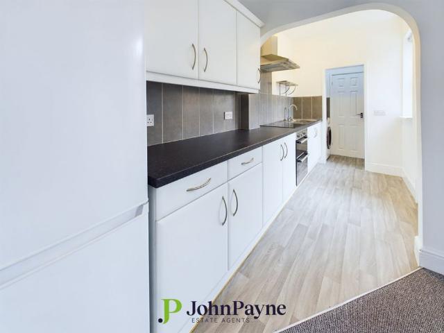 Highland Road, Earlsdon, Coventry, CV5 6GS