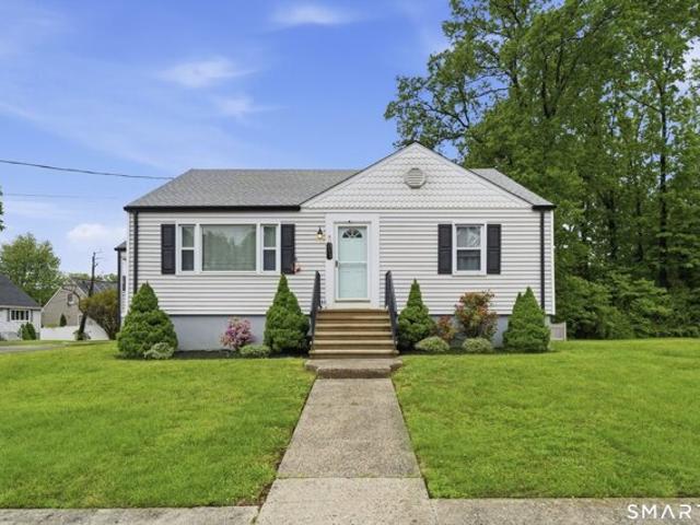 Highland St, West Haven, Home For Sale