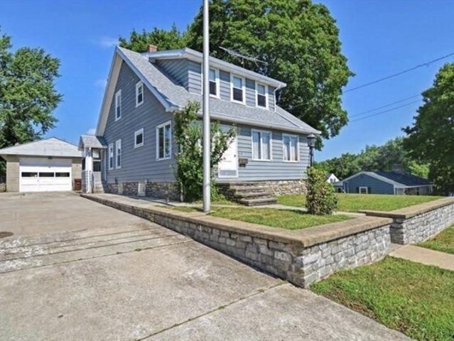 Highland St, Auburn, Home For Sale