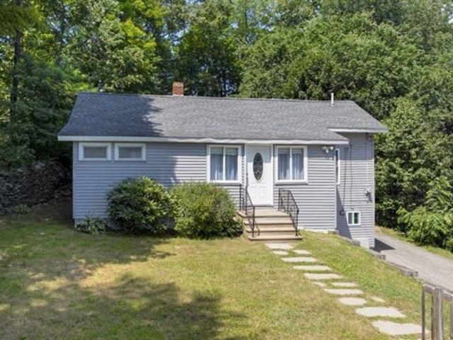 Highland St, Spencer, Home For Sale