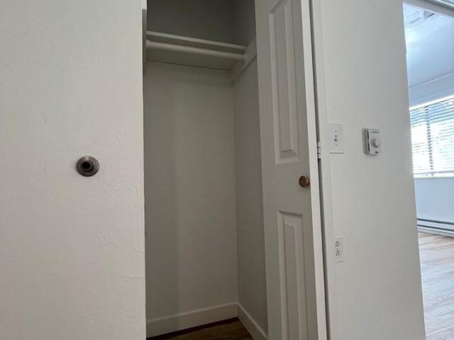 Highlander Apartments Studio Apartment for Rent at 11501 15th Ave Ne, Seattle, WA 98125 Pinehurst