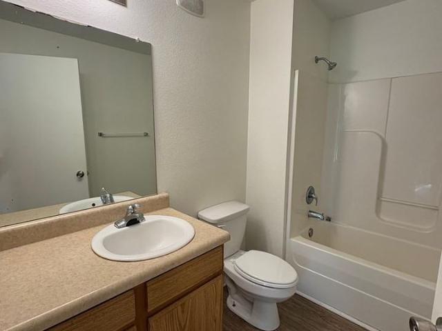Highlands Apts 1 Bedroom Apartment for Rent at 2001 S Lyerly St, Chattanooga, TN 37404 Ridgedale Oak Grove Clifton Hills