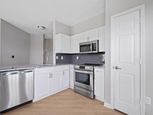 Highlands At Alexander Pointe 3 Bedroom Apartment for Rent at 310 Highroad Dr, Charlotte, NC 28262 University City North