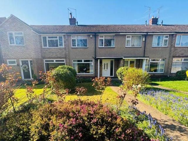 Highlands Avenue, Spinney Hill, 3 Bedroom Terraced