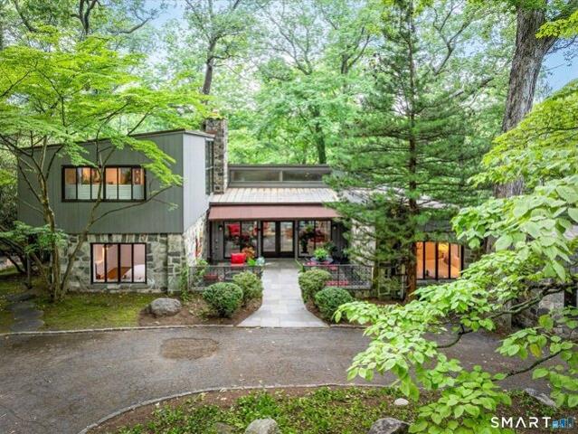 Highline Trl, Stamford, Home For Sale