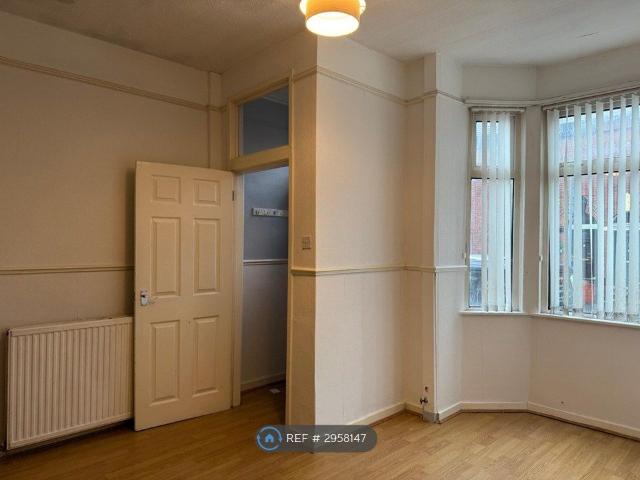 Highmead Street, Manchester M18, 2 bed end terrace house to rent, £795 pcm | PrimeLocation
