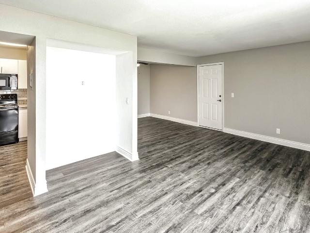 Highpoint 1 Bedroom Apartment for Rent at 10535 Ellison Plz, Omaha, NE 68134