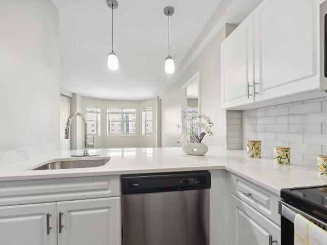 HighPoint 1 Bedroom Apartment for Rent at 12 Highpoint Cir, Quincy, MA 02169 Quincy Center